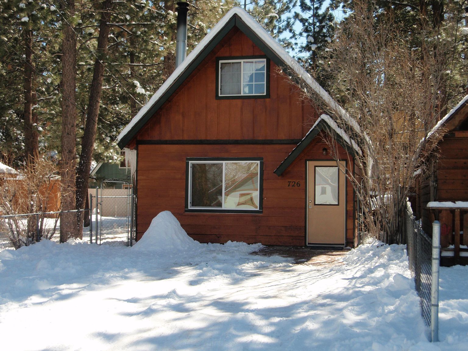 726 Maltby Blvd, Big Bear City, CA 92314 | Zillow