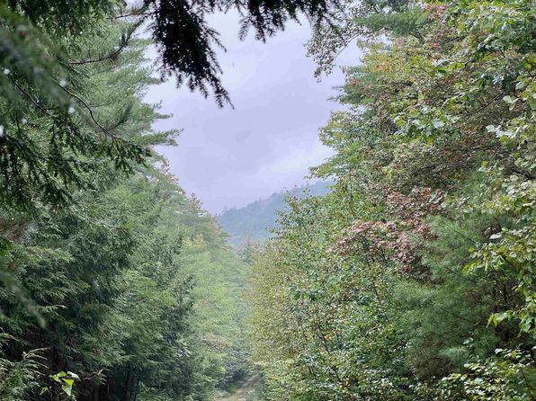 Middleton NH Real Estate - Middleton NH Homes For Sale | Zillow