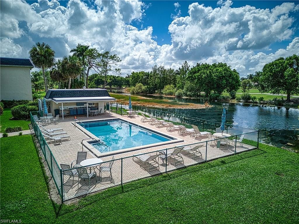 5515 Rattlesnake Hammock Rd APT 111, Naples, FL 34113 | MLS #223063414 ...