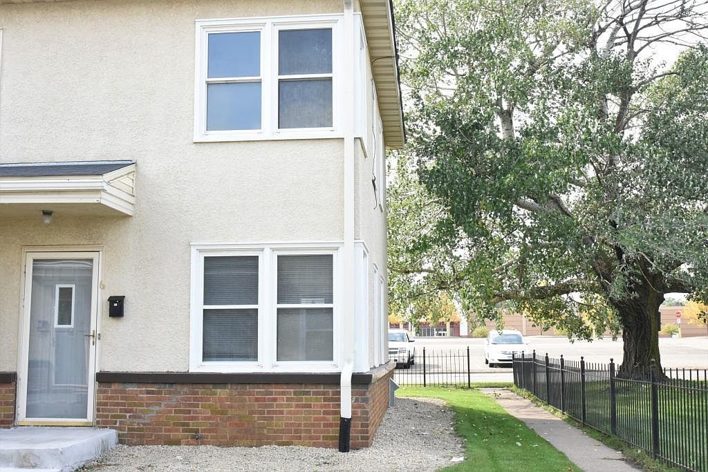 81 Orme St E APT 6, Saint Paul, MN 55118 | Zillow