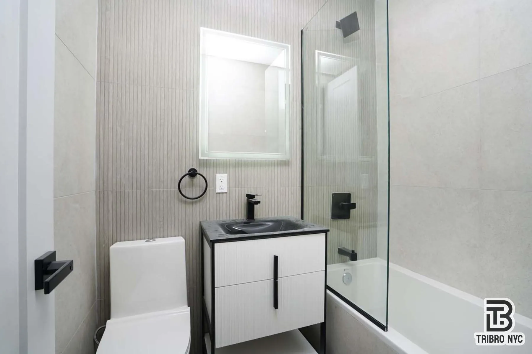 141 Meserole Street #4W in Williamsburg, Brooklyn | StreetEasy