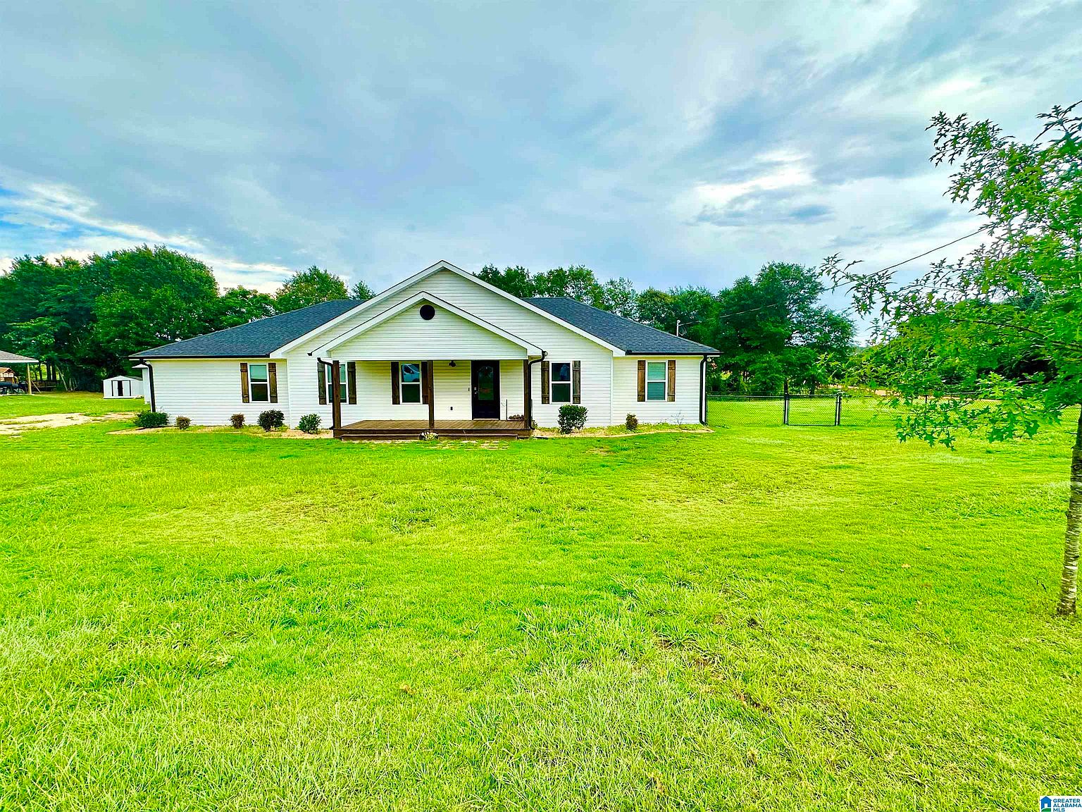 742 County Road 733, Clanton, AL 35045 | MLS #21390878 | Zillow