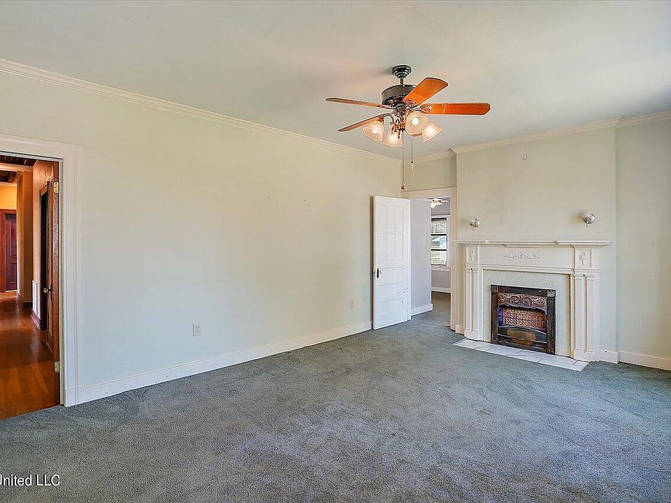 202 Royal St Edwards, MS, 39066 - Apartments for Rent | Zillow