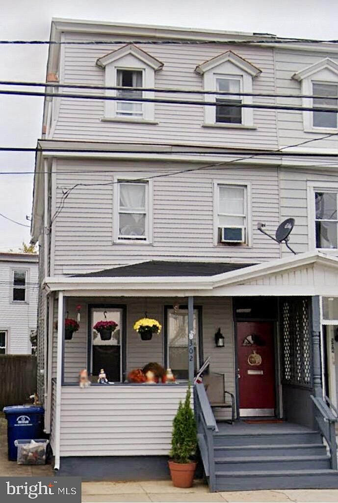 302 N Pavilion Ave, Riverside, NJ 08075 | Zillow