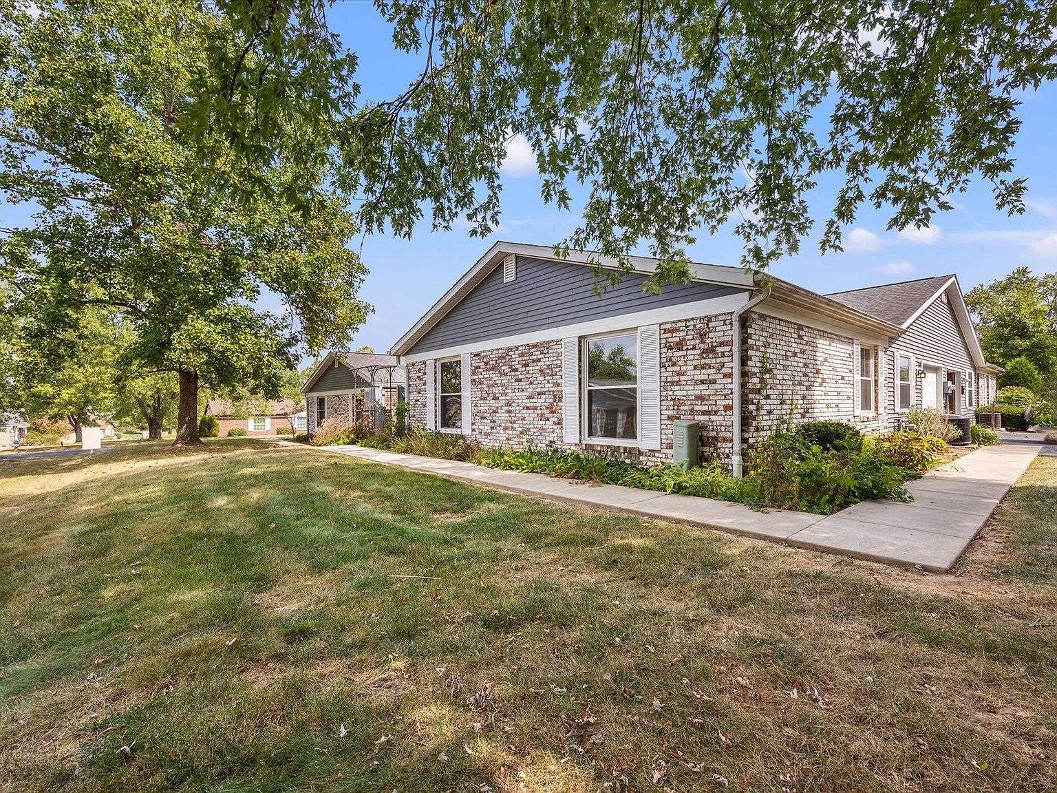 881 E Waterloo Ct, Bloomington, IN 47401 | Zillow