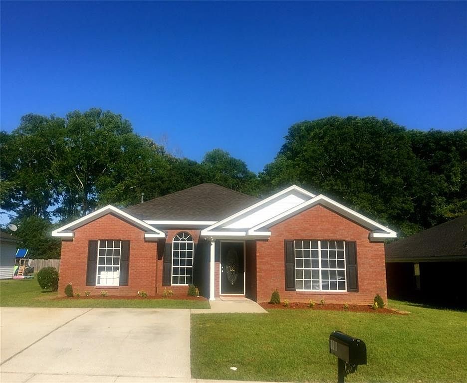 1708 Donham Dr, Mobile, AL 36618 | Zillow