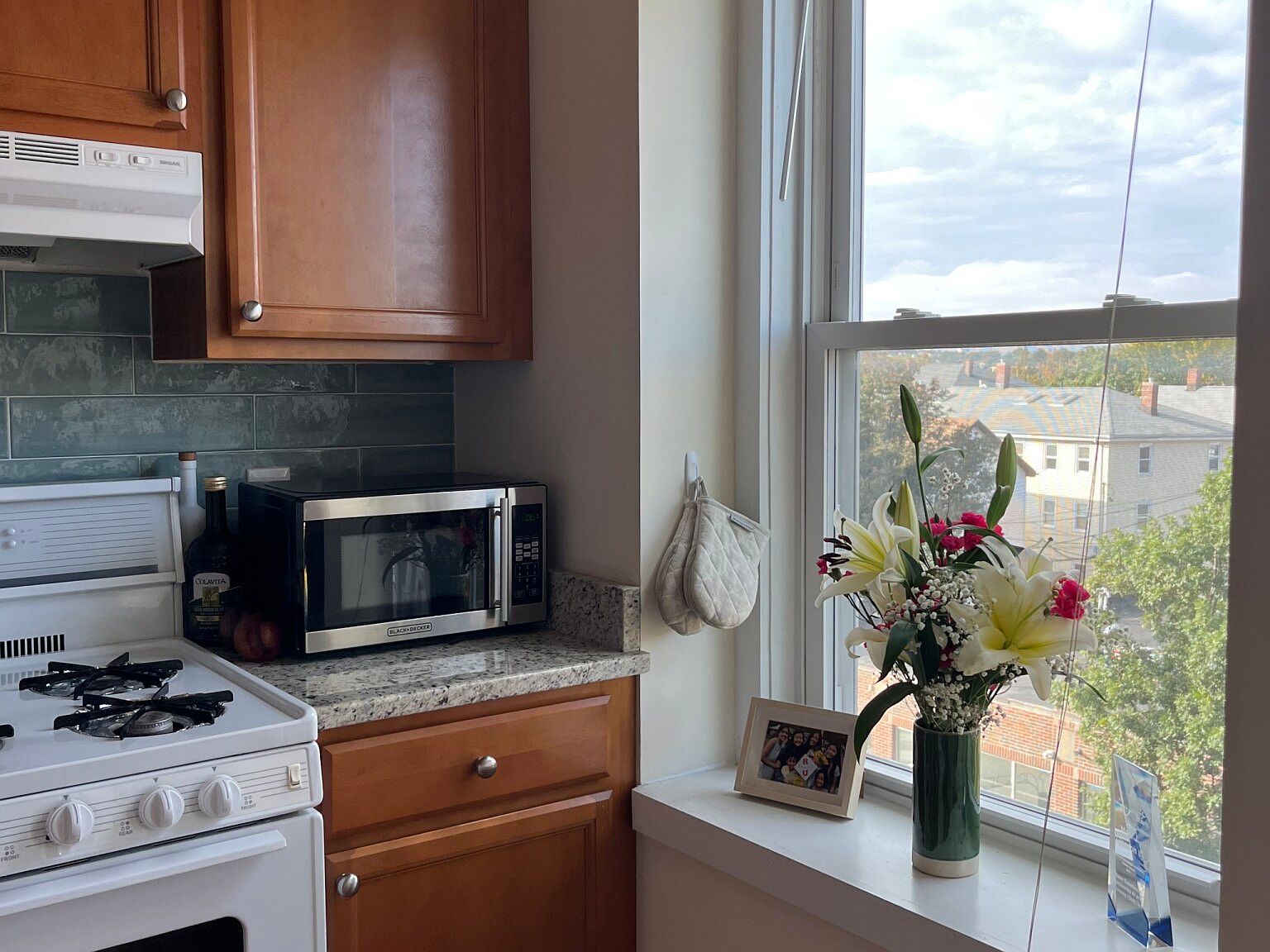 1056 Cambridge St #F, Cambridge, MA 02141 | Zillow