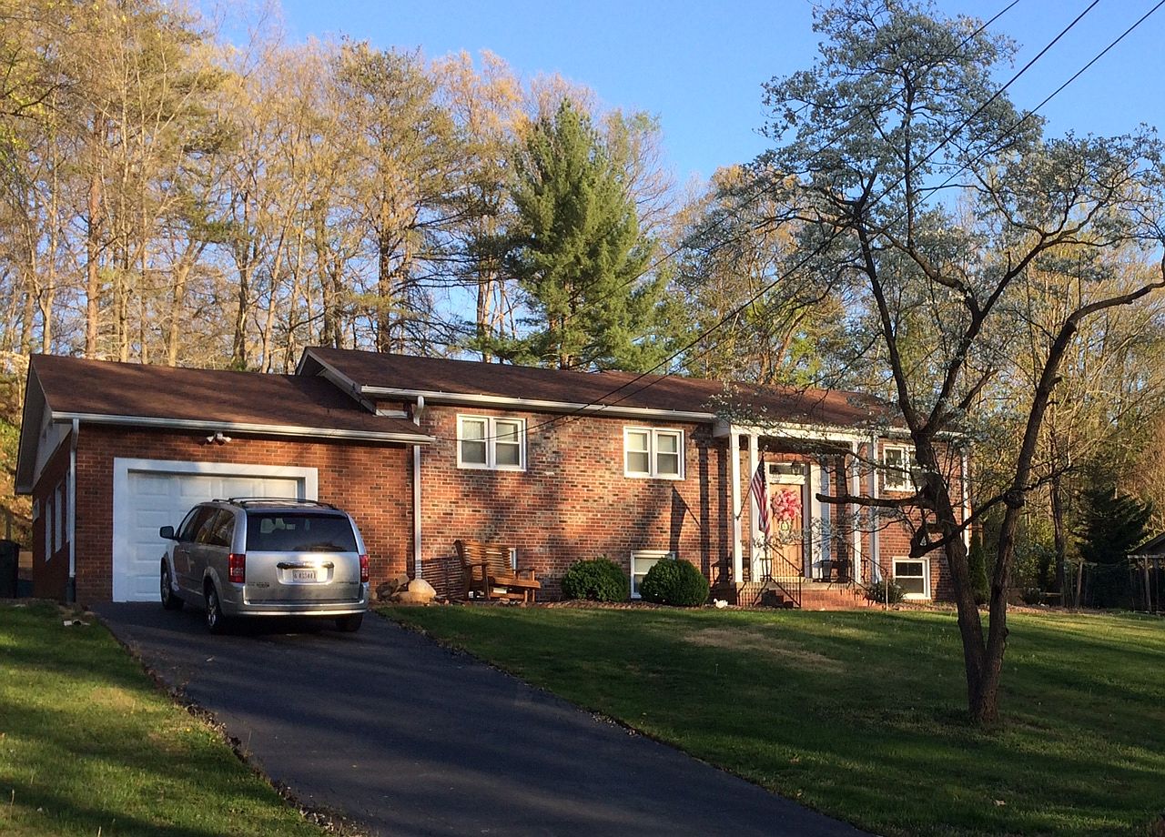 8705 Millbrook Pl, Alexandria, VA 22309 | Zillow