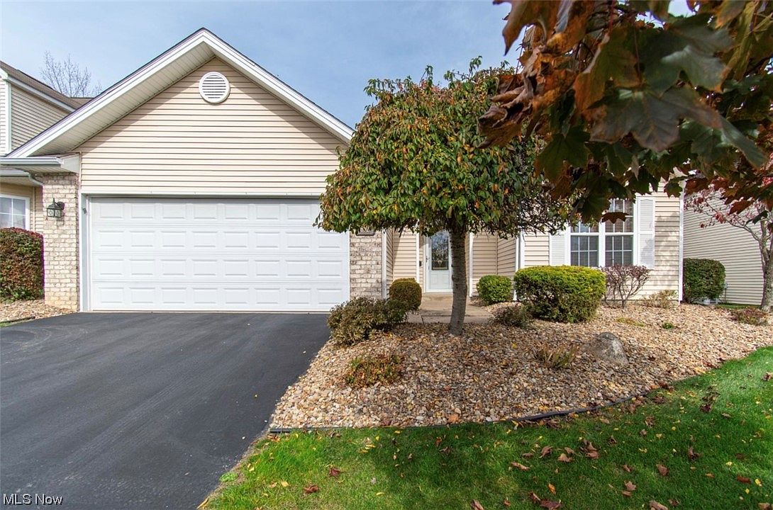 862 Cedar Way, Youngstown, OH 44512 | Zillow