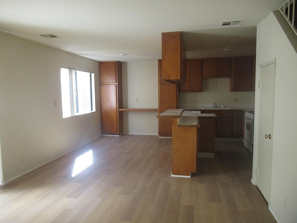 12630 Mitchell Ave, Los Angeles, CA 90066 | Zillow