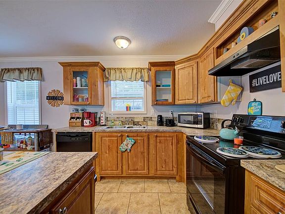 5 Wilderness Dr, Lake Panasoffkee, FL 33538 | Zillow