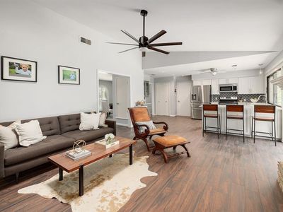 8805 Ridgehill Dr, Austin, TX 78759 | MLS #3974293 | Zillow