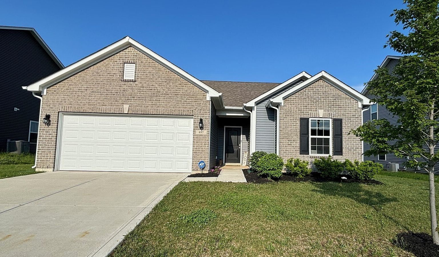 897 Carson Ln, Greenfield, IN 46140 | Zillow