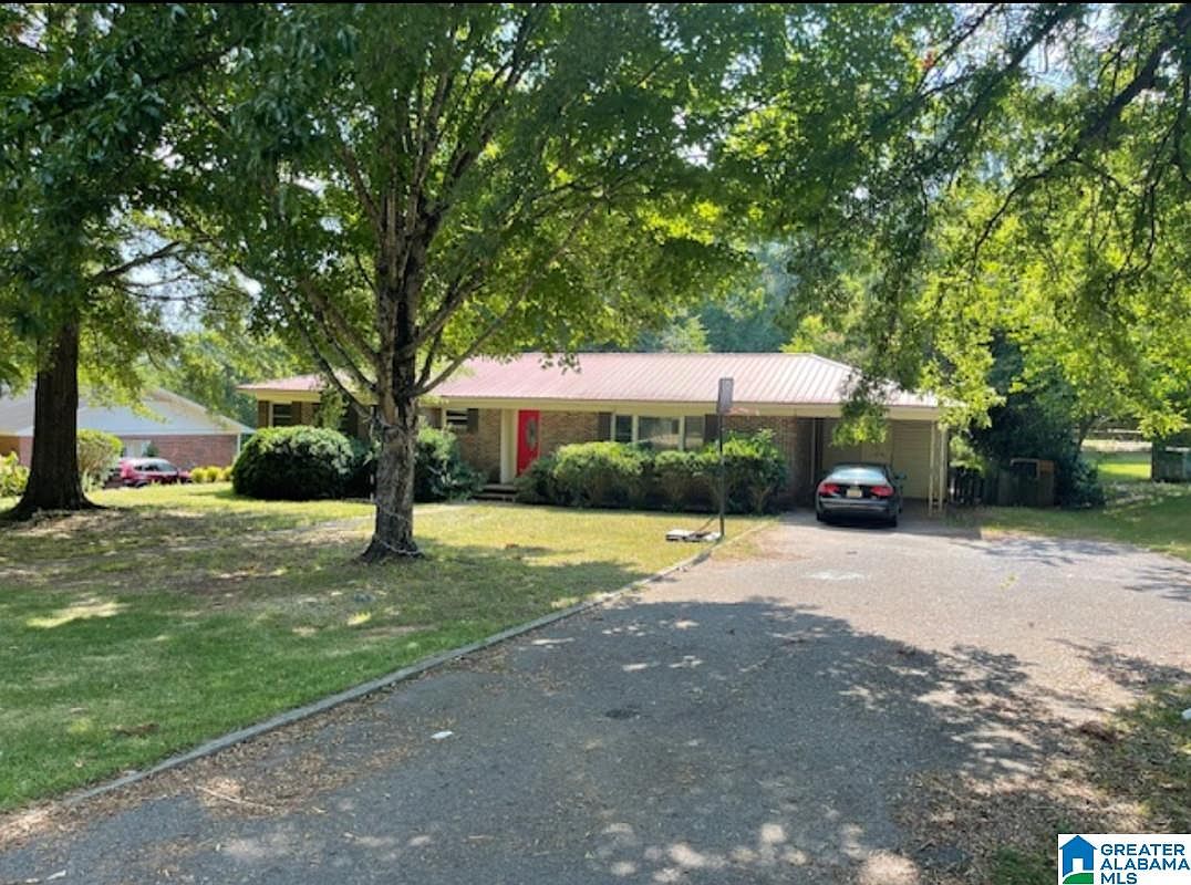 2409 Overhill Rd, Sylacauga, AL 35150 | Zillow