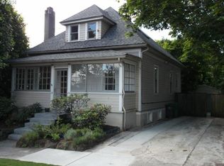 7724 SE Clay St, Portland, OR 97215 | Zillow