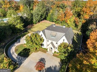 2883 W Roxboro Rd NE, Atlanta, GA 30324 | MLS #10317095 | Zillow