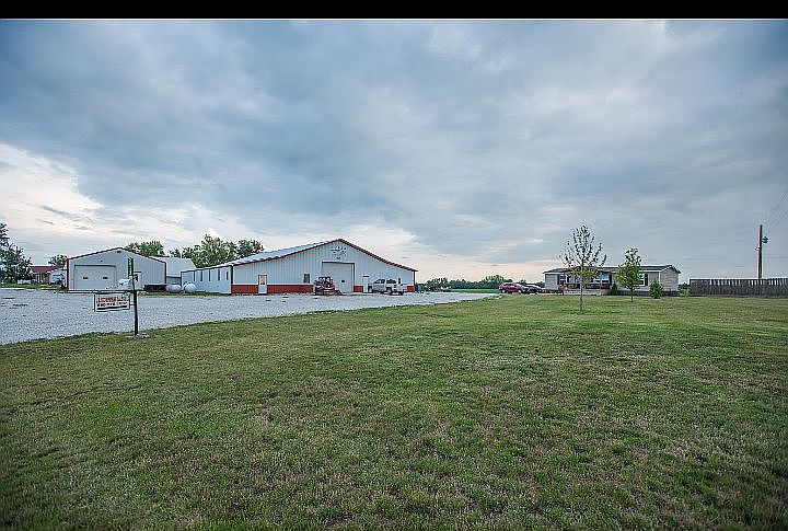 28132 Us Highway 136, Downing, MO 63536 | Zillow