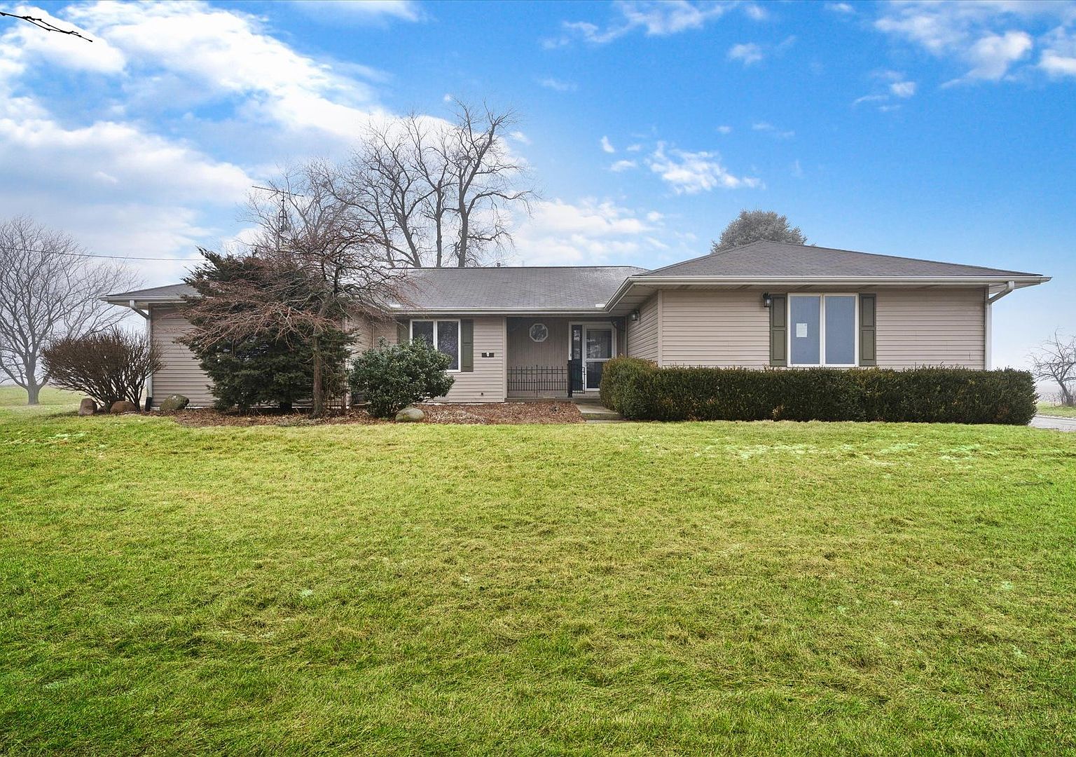 327 900th Rd, Gibson City, IL 60936 | MLS #11951252 | Zillow