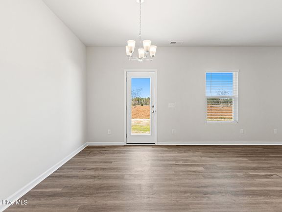 152 N Squires Run Lane, Jacksonville, NC 28546 | MLS #100584871 | Zillow