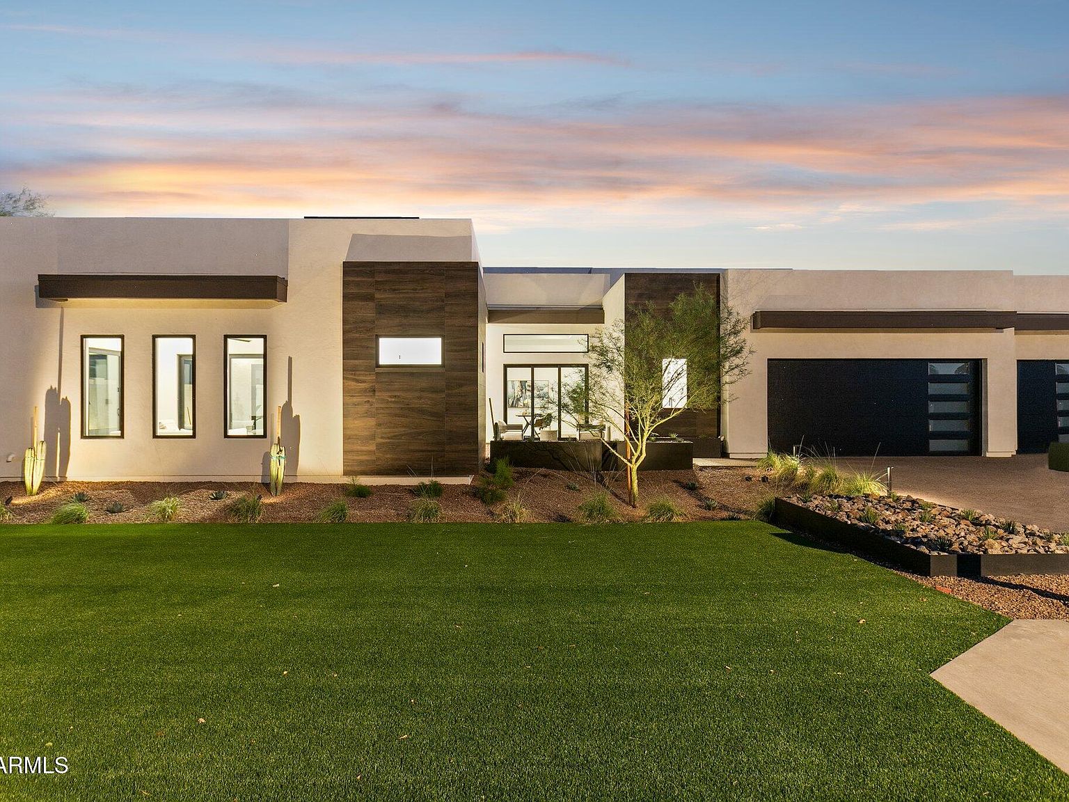 1819 E MYRTLE Avenue, Phoenix, AZ 85020 | Zillow