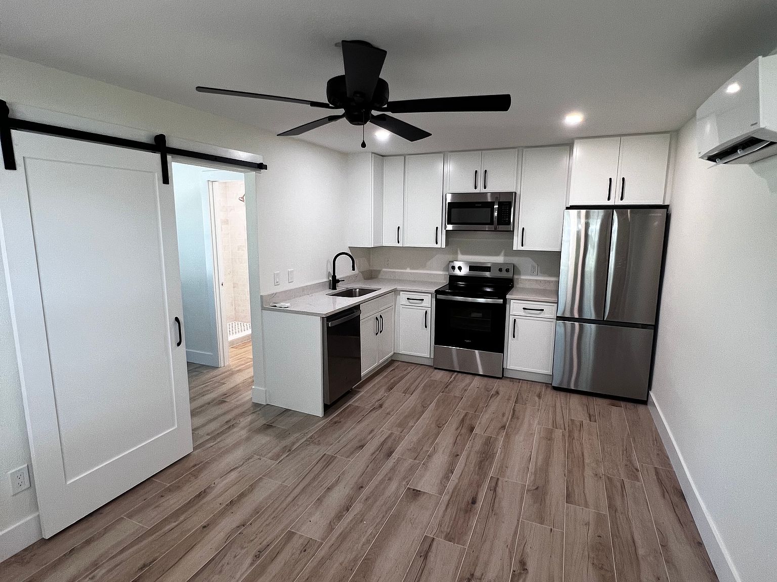 1606 Pattison Ave UNIT R, Sarasota, FL 34239 | Zillow