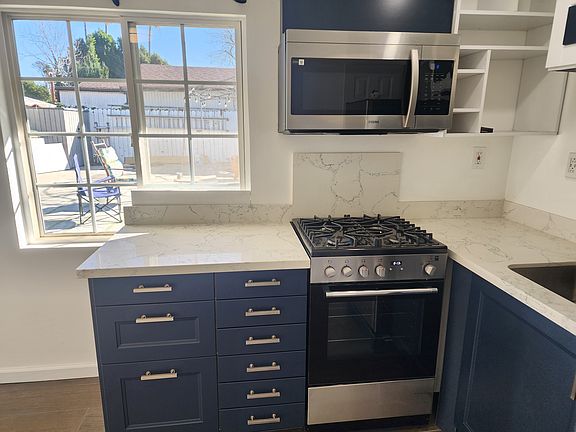 15935 Wyandotte St #B, Van Nuys, CA 91406 | Zillow