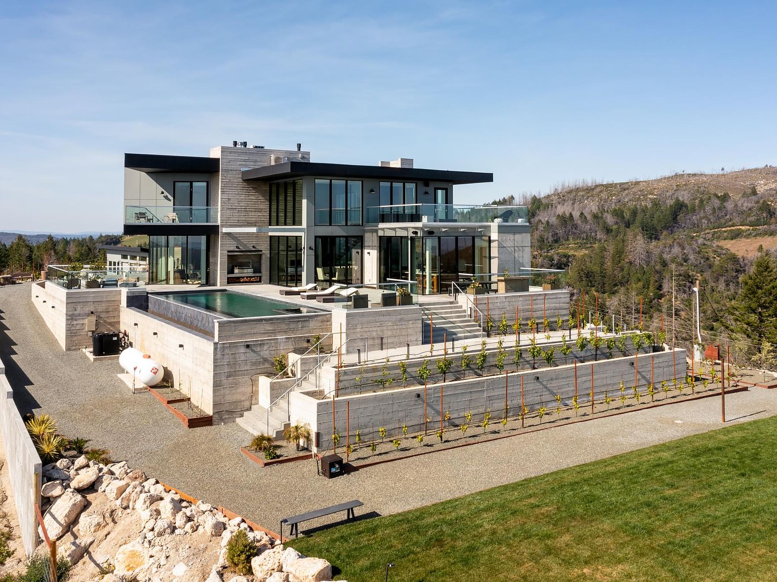 4425 Cavedale Rd, Glen Ellen, CA 95442 | Zillow