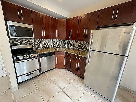 25-21 34th St #2C, Astoria, NY 11103 | Zillow