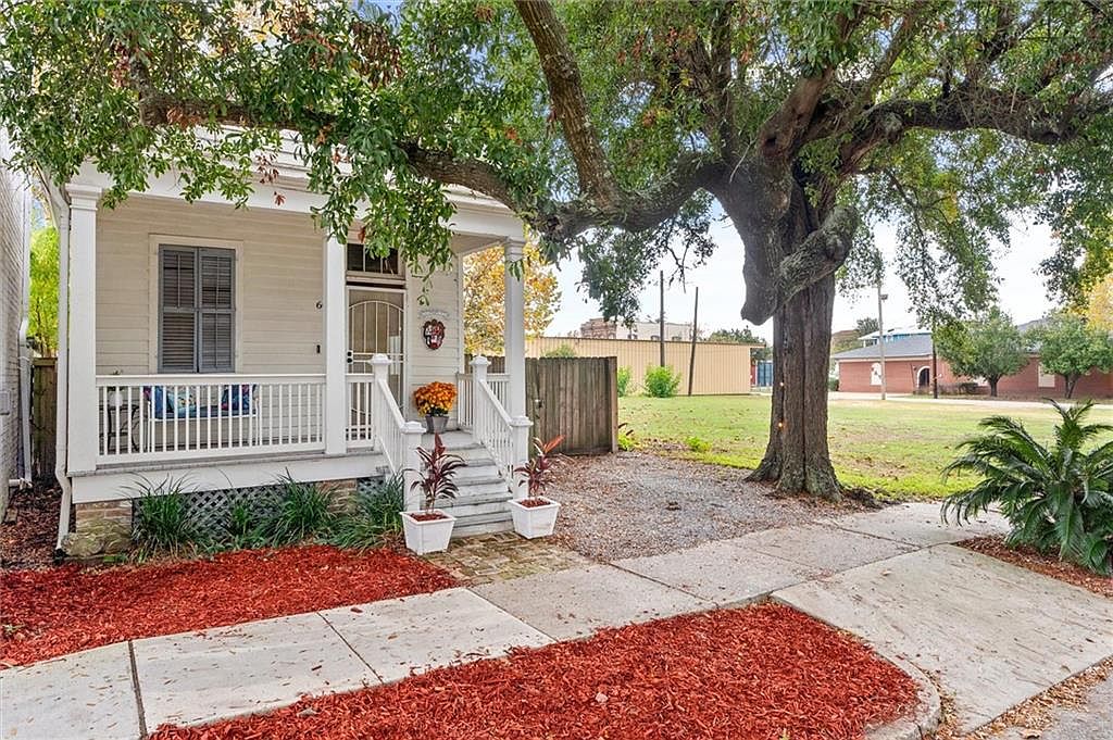 603 Saint Michael St, Mobile, AL 36602 | MLS #7307353 | Zillow