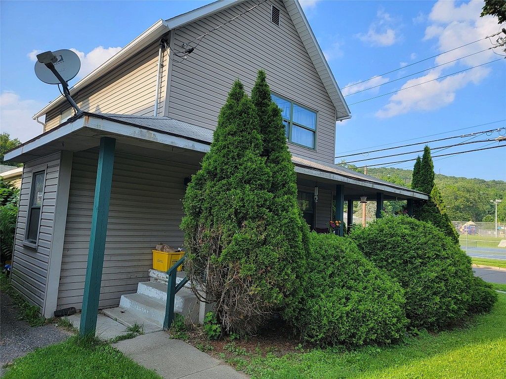 301 Robinson St, Binghamton, NY 13904 | Zillow