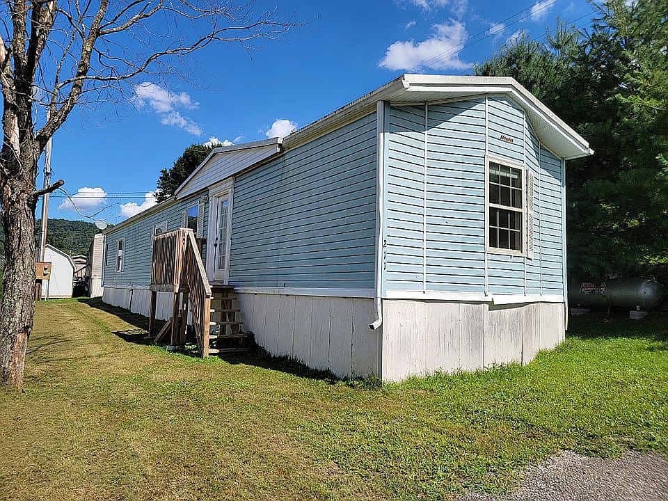 211 Noland Ct, Irvine, KY 40336 | Zillow