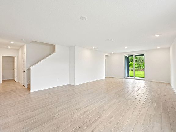 5461 Hampton Park Circle, Vero Beach, FL 32966 | MLS #RX-11149472 | Zillow