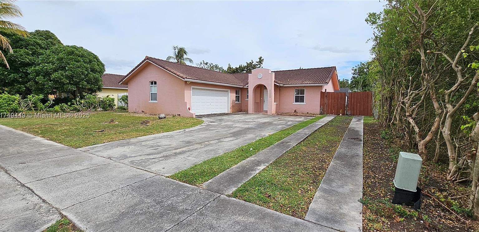 17303 SW 149th Pl, Miami, FL 33187 | Zillow