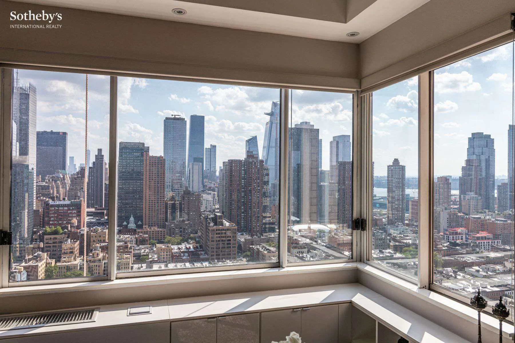 350 West 50th Street #35D in Hell's Kitchen, Manhattan | StreetEasy