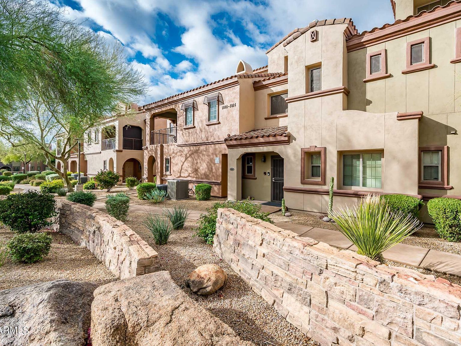 3935 E Rough Rider Rd UNIT 1007, Phoenix, AZ 85050 | Zillow