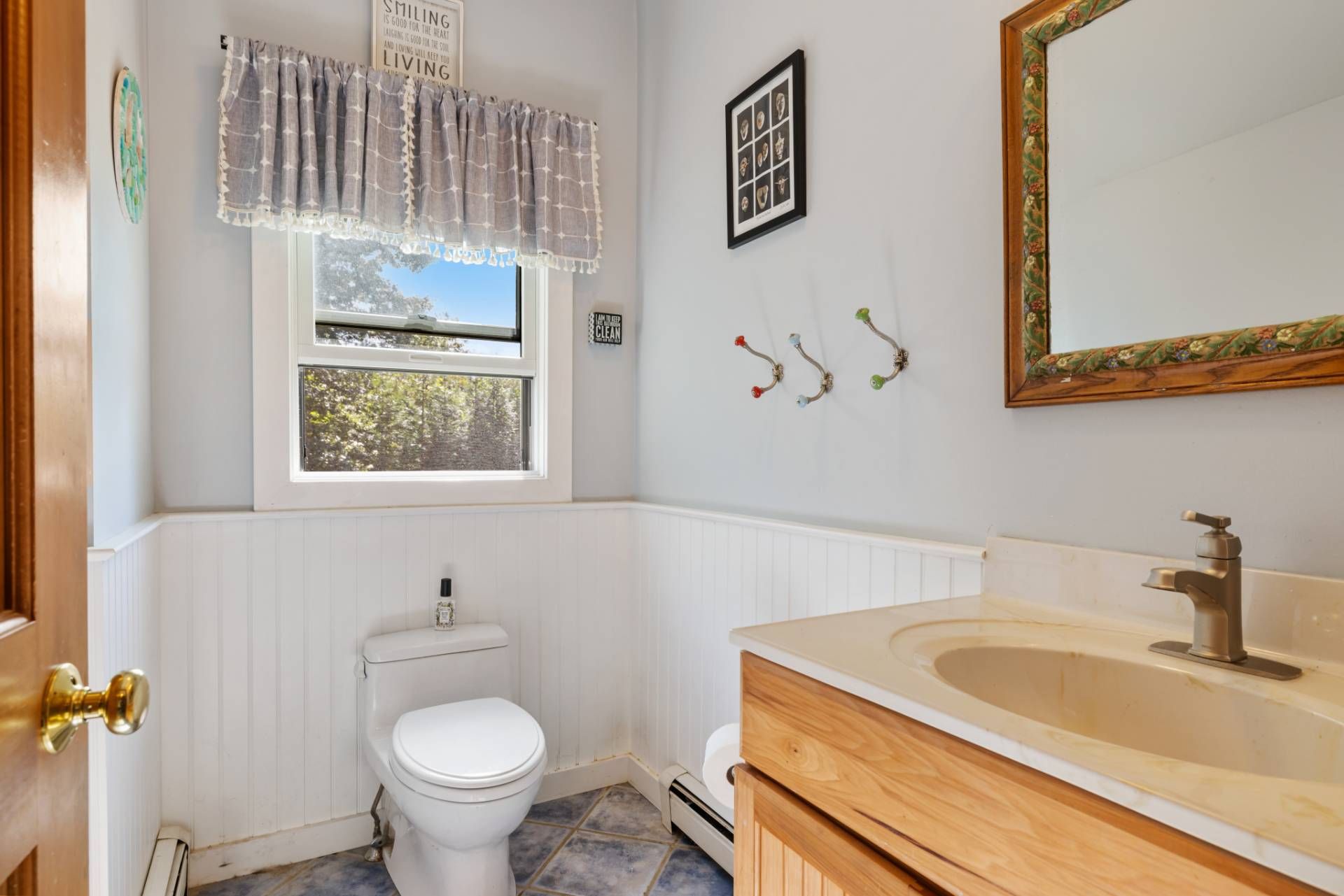 20 Rolling Hill Ct E, Sag Harbor, NY 11963 | Out East