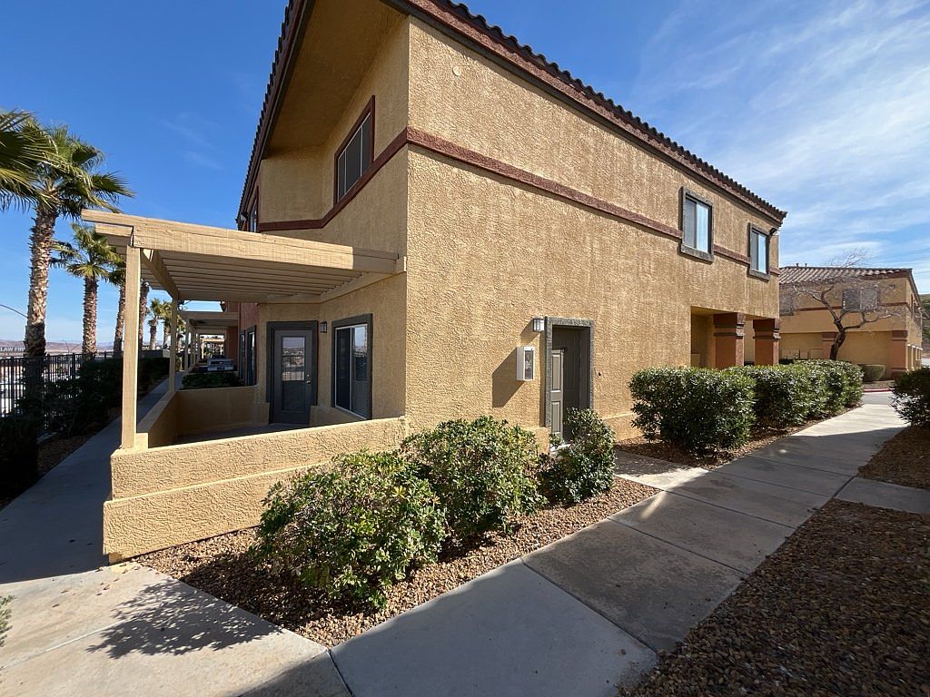 4915 E Russell Rd BUILDING 109-20, Las Vegas, NV 89120 | Zillow
