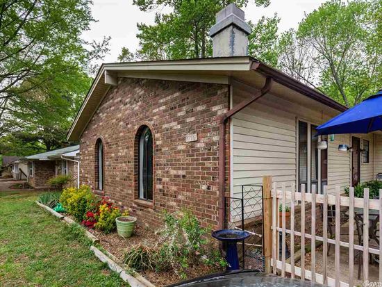 2209 West St, Conway, AR 72032 | MLS #21011330 | Zillow