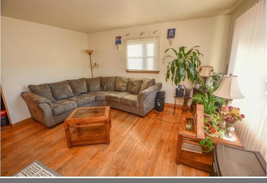 7400 W Melvina St, Milwaukee, WI 53216 | Zillow