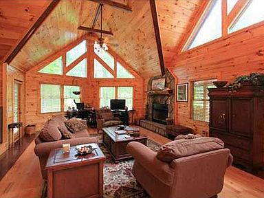 162 Grayson Point, Blue Ridge, GA 30513 | Zillow