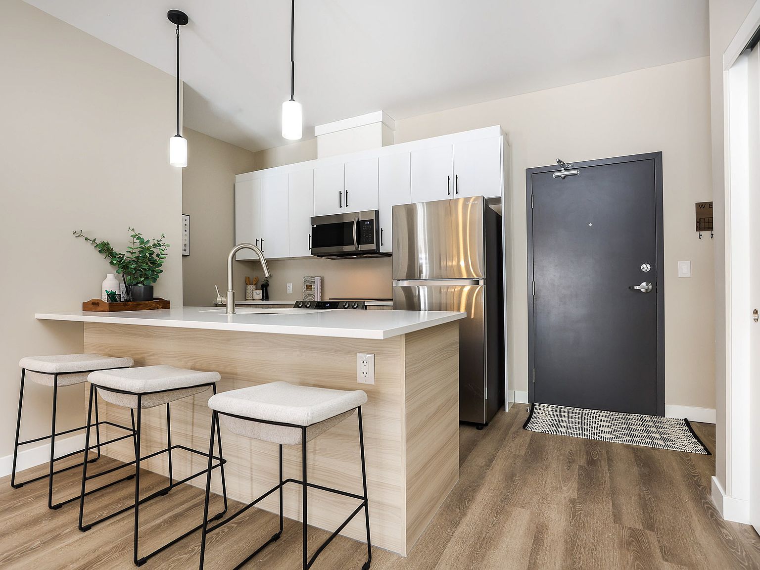 145 Mira Gate #2B, Winnipeg, MB R2V 5H1 | Zillow