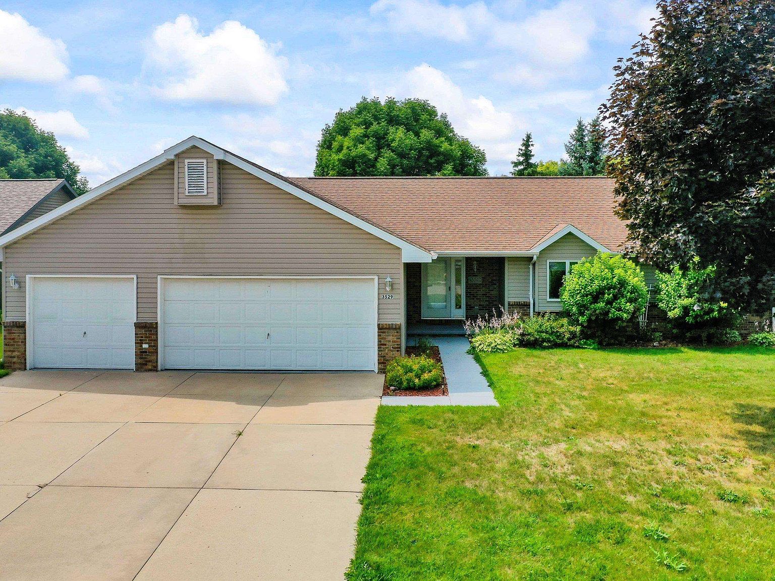 3529 N Chappell Dr, Appleton, WI 54914 | MLS #50278753 | Zillow