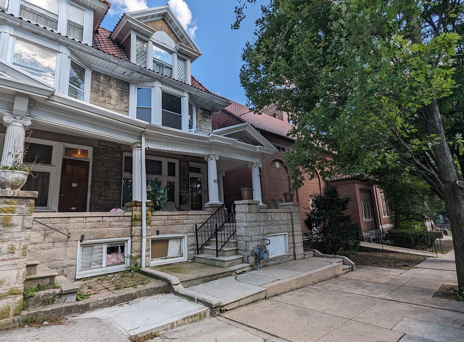 915 N 4th St, Reading, PA 19601 | MLS #PABK2033730 | Zillow