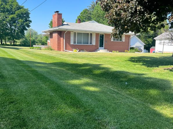 Windsor Locks CT Real Estate - Windsor Locks CT Homes For Sale | Zillow