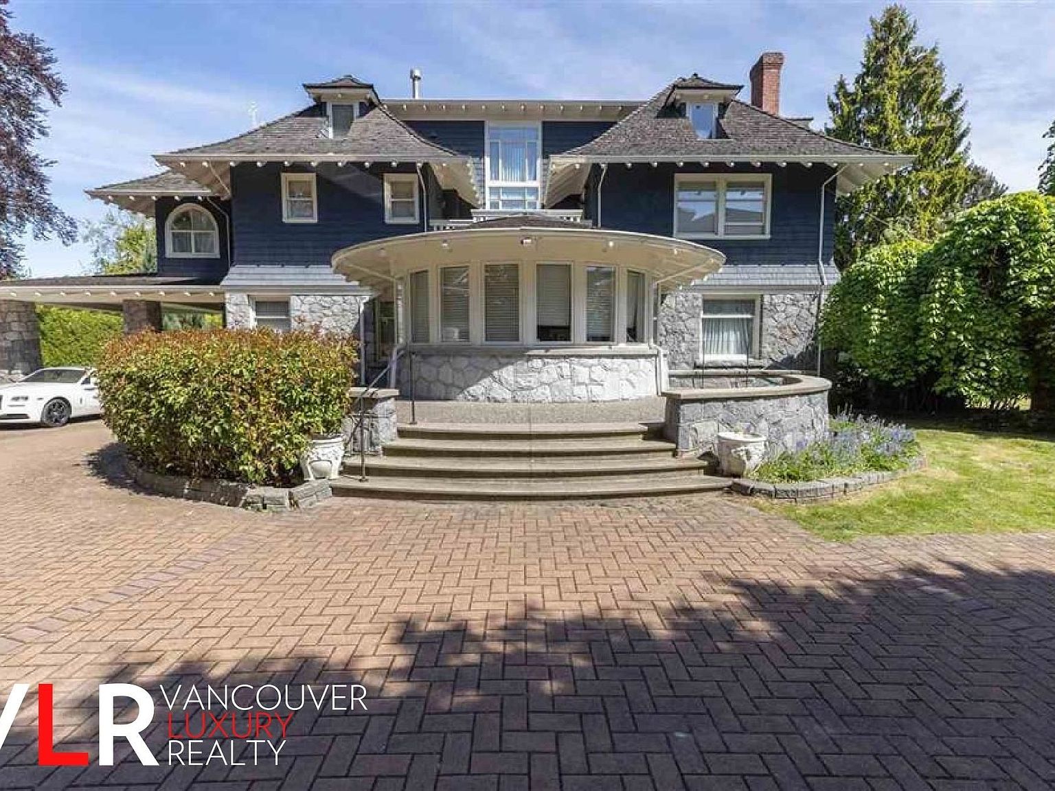 3589 Granville St, Vancouver, BC V6H 3K5 | Zillow