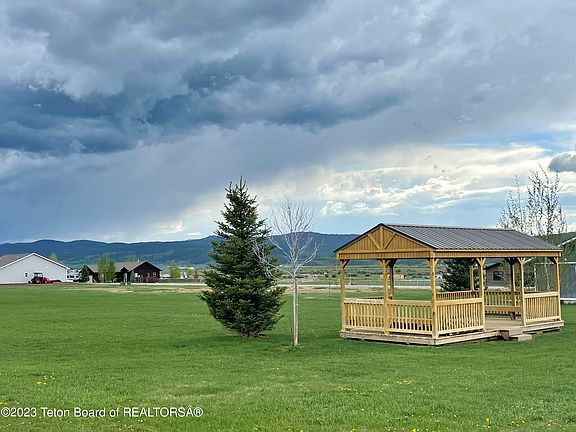 57 Caribou Peak Loop, Freedom, WY 83120 | MLS #23-981 | Zillow