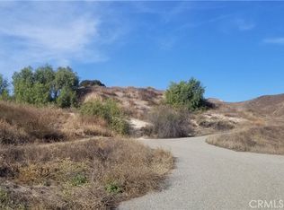 40 Hannah Cir #40, Simi Valley, CA 93063 | MLS #SR24012111 | Zillow