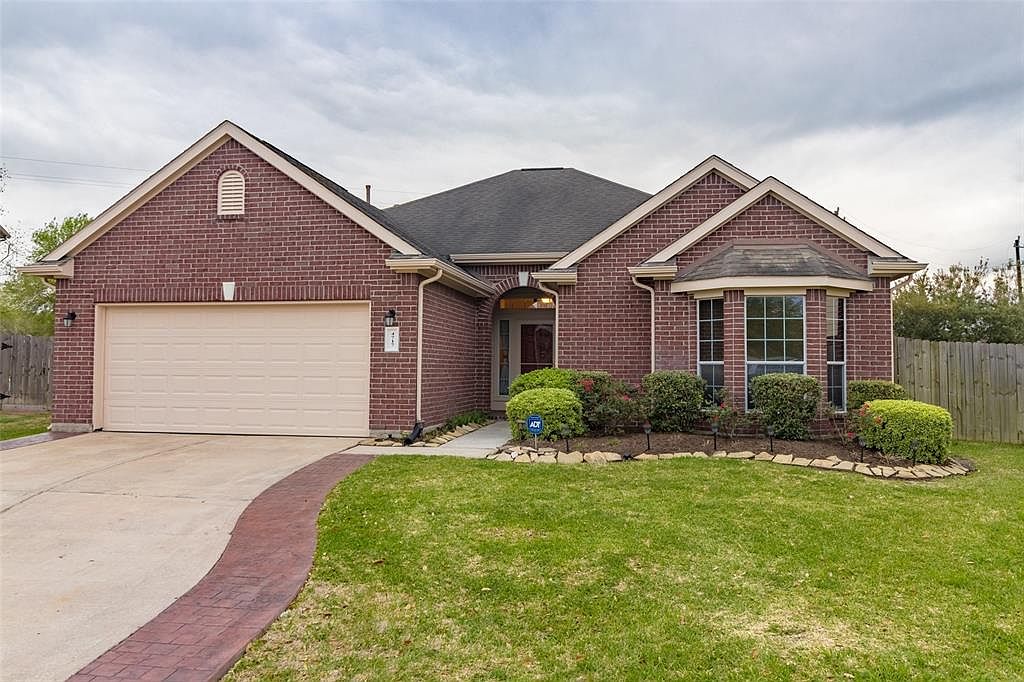 4717 Sebastopol Dr, Pearland, TX 77584 | Zillow