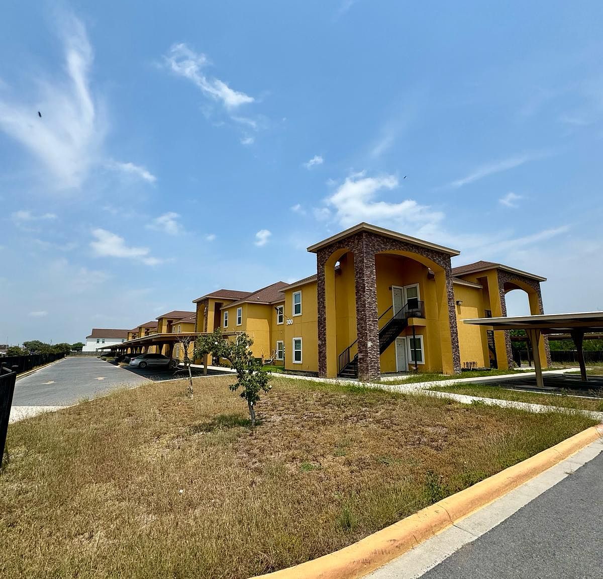 300 Sylvia Handy Dr #106, Elsa, TX 78543 | Zillow