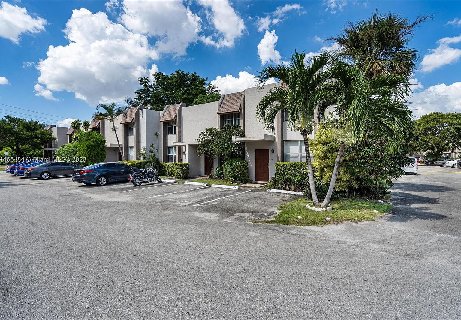 14213 Memorial Hwy #14213-7G, Miami, FL 33161 | MLS #A11466484 | Zillow